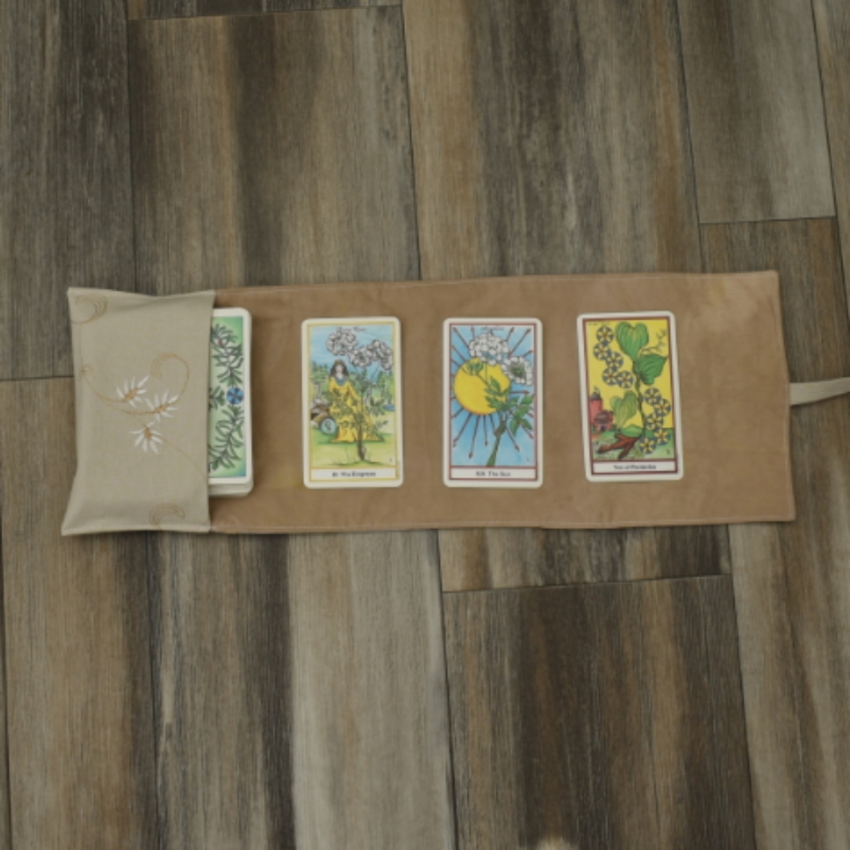 Tarot Wrap Tutorial - Idiorhythmic